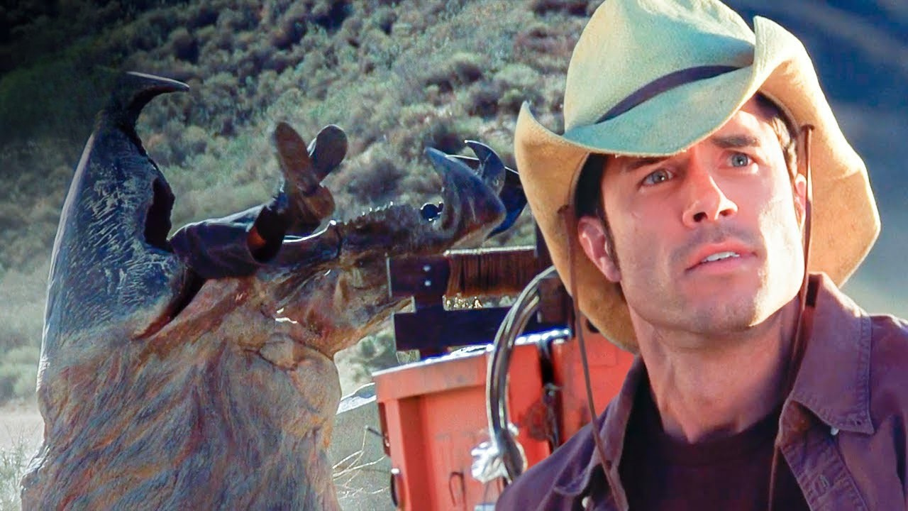 A real Graboid attacks the tour | Tremors 3: Back to Perfection