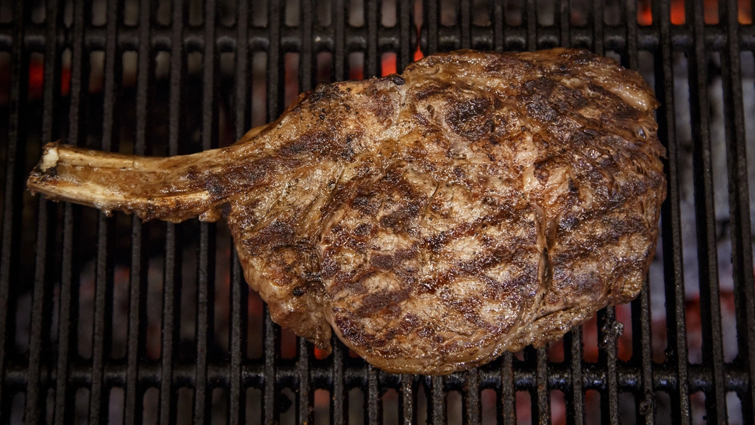 11 juicy cuts of meat perfect for grilling