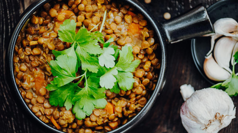 Why you should avoid drinking red wine with this healthy protein