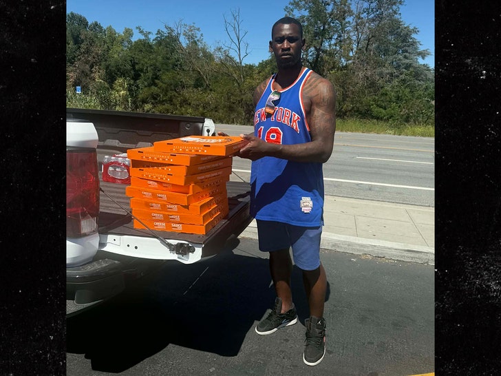 Late NFL star Aldon Smith spent final hours delivering pizza to homeless