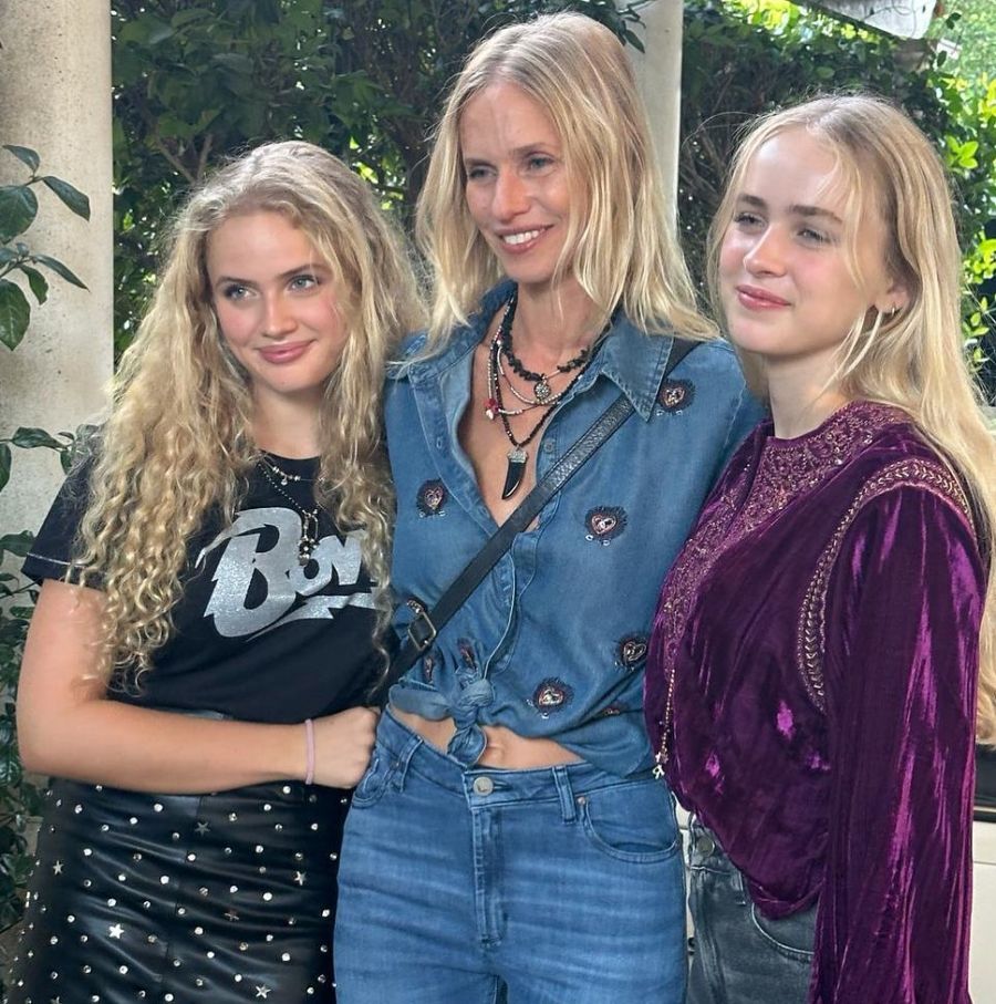 Las vacaciones de Carola del Bianco y sus hijas, Maia y Elisa, por ...