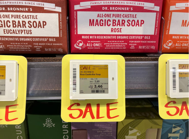 Kroger is doubling down on a controversial price tag technology ...