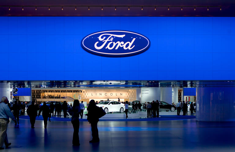 Check your Ford: Recalls issued for nearly 420,000 SUVs as some ...