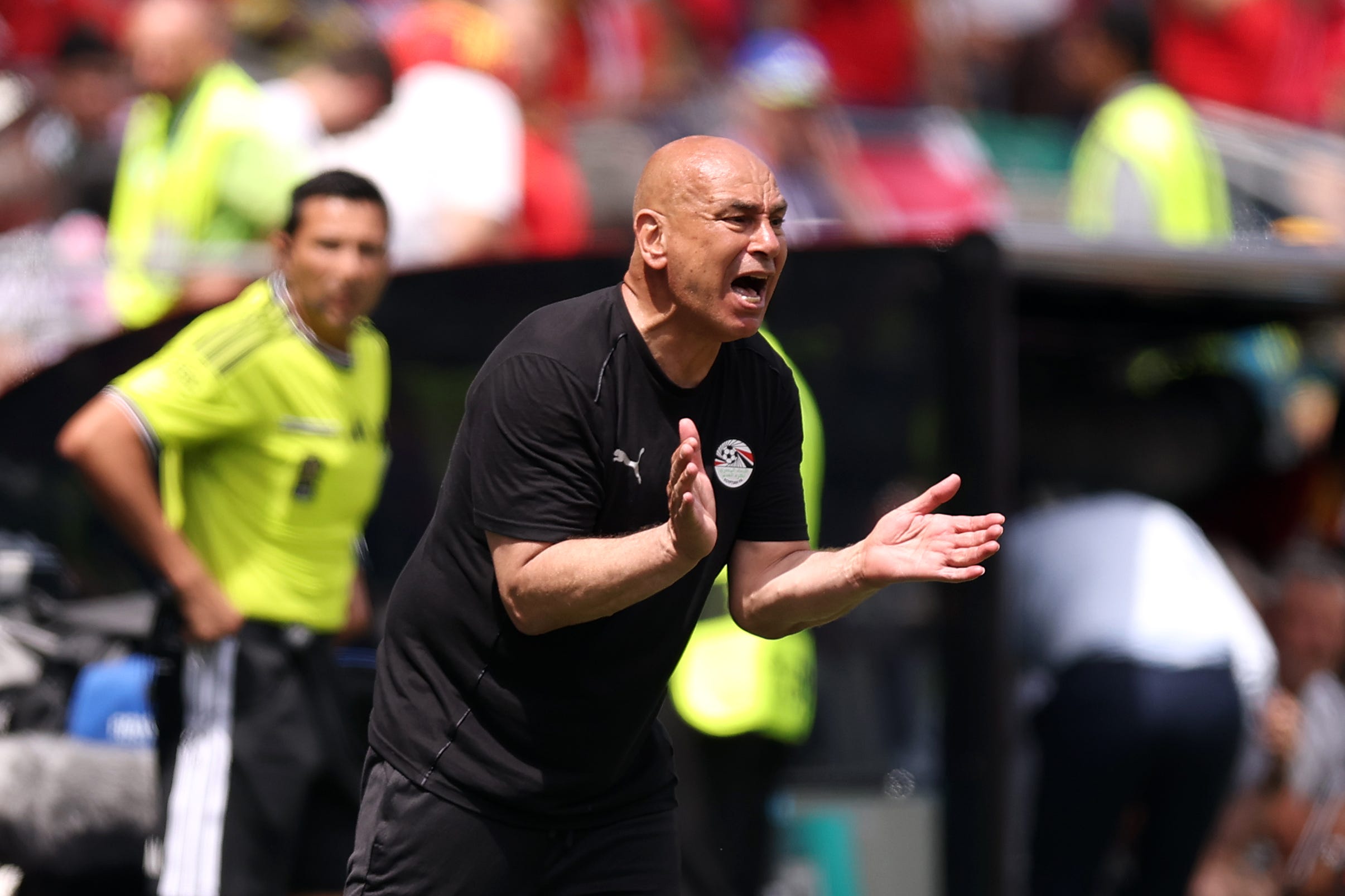 Watch: Egypt coach angrily hugs referee after missed call vs Belgium