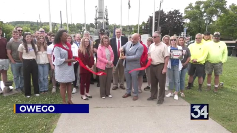 Owego holds ribbon cutting to celebrate Hometown Hero banners