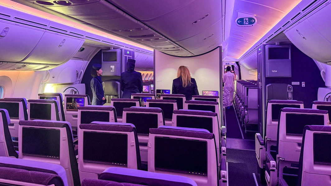 11 airplane etiquette mistakes to avoid