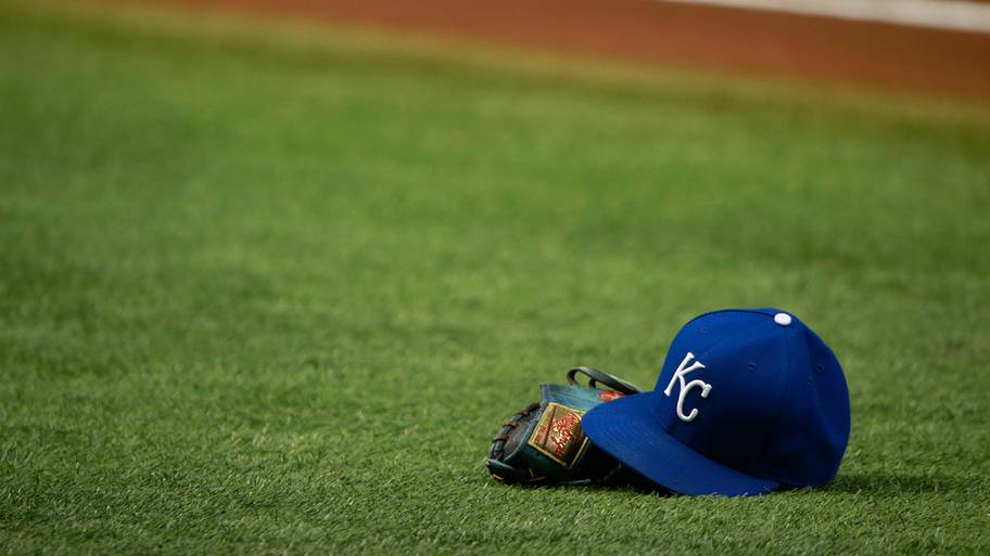 Royals' 18-year-old pitching prospect continues rise with High-A promotion