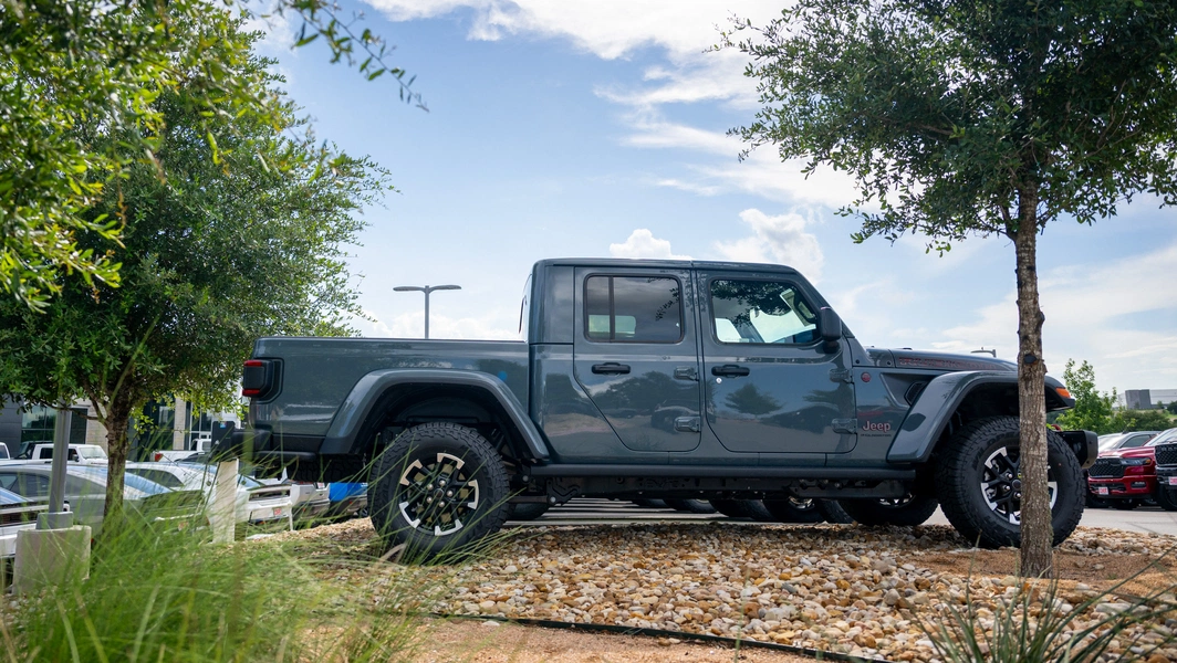 Ford and Jeep launch major recalls over safety defects