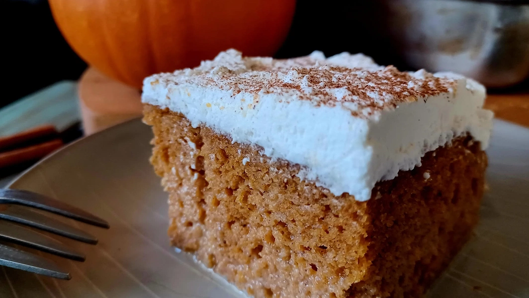7 easy 9×13 cakes for any occasion
