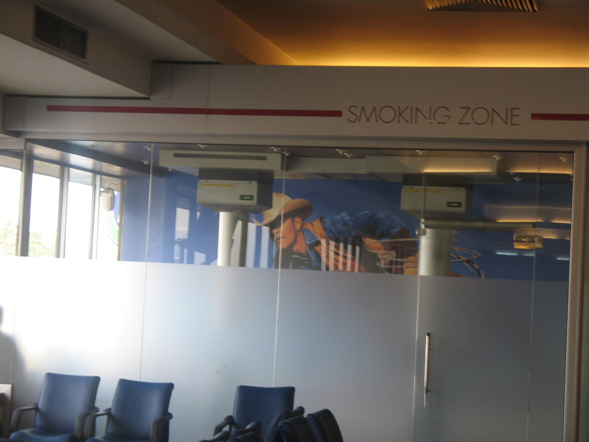 Things that have completely disappeared from American airports since ...