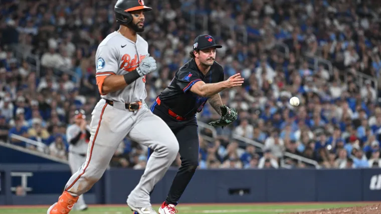 Ex-Red Sox pitcher traded for second time in 19 days hours before Blue ...
