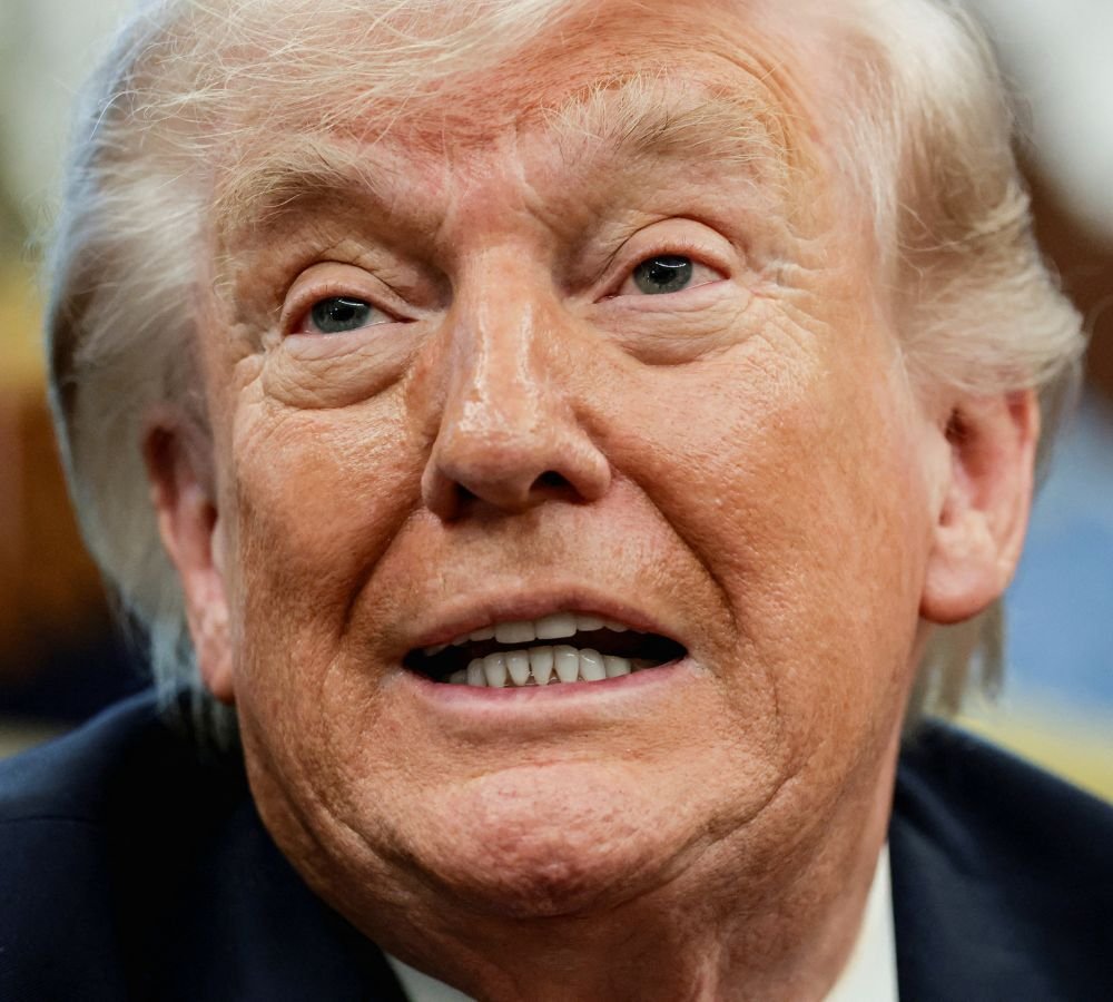 Slakter Trumps «Iran-seier»: – Holdt hele verden som gissel