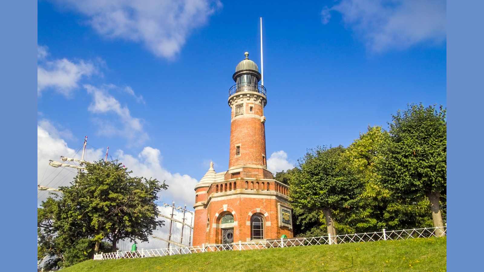 Besondere Leuchttürme: Kiel-Holtenau - Denkmal für zwei Kaiser und ...