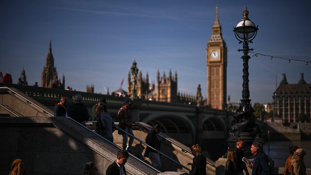 London walking tours that spark your curiosity