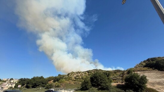 Stevenson Ranch Max Fire: Huge blaze in Los Angeles County prompts ...