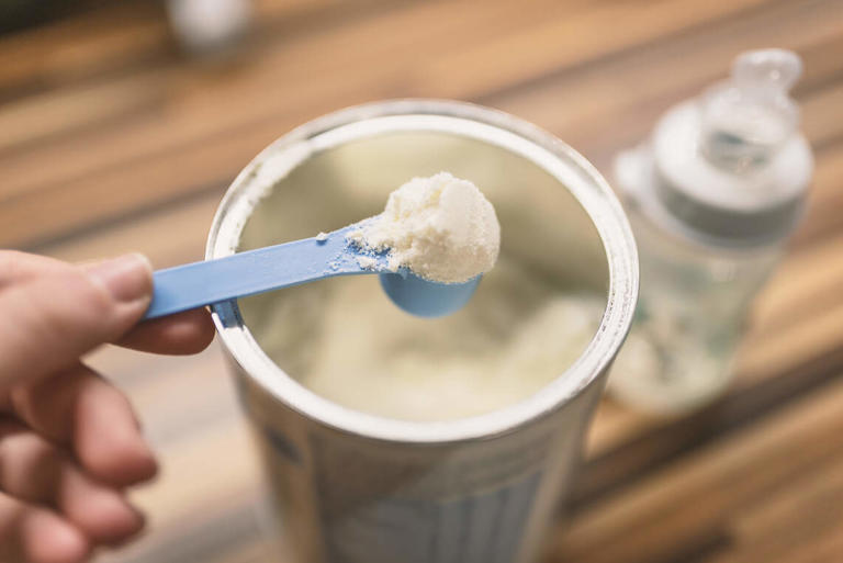 Baby formula sold at Target, online recalled after WA infant, 2 others ...