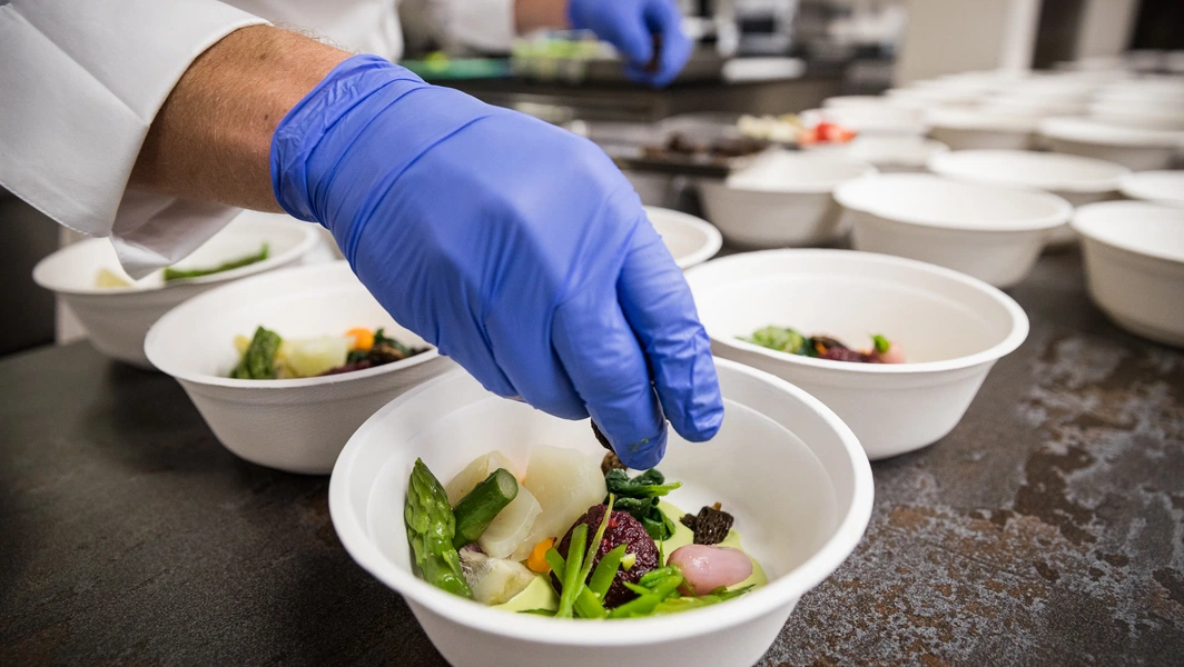 13 foods chefs avoid ordering at restaurants