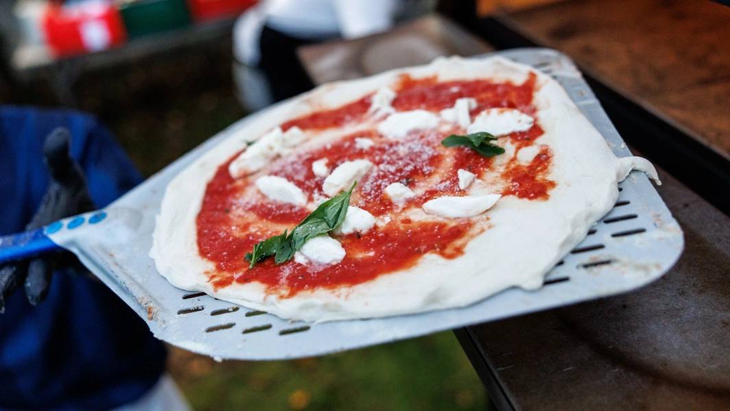 16 common pizza topping mistakes to avoid