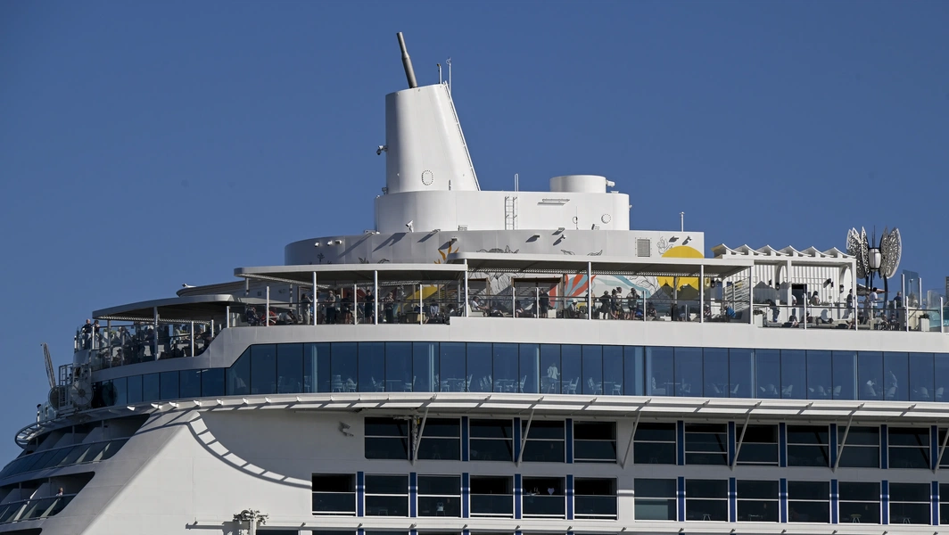 Cruise ship size and its impact on travel experience