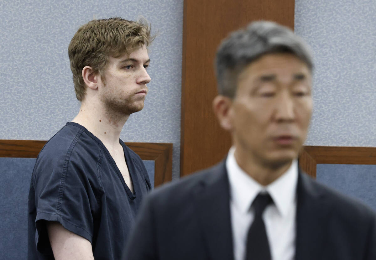 Bail set at $500K for volleyball coach. Prosecutors say he sexually ...