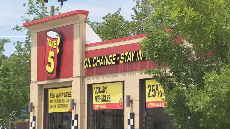 Woman says popular oil change business destroyed her engine