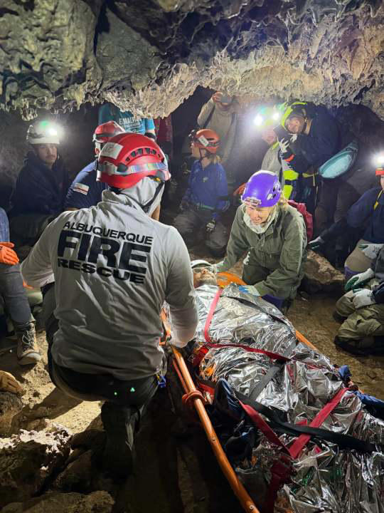 Albuquerque Fire Rescue participates in two-day cave rescue training