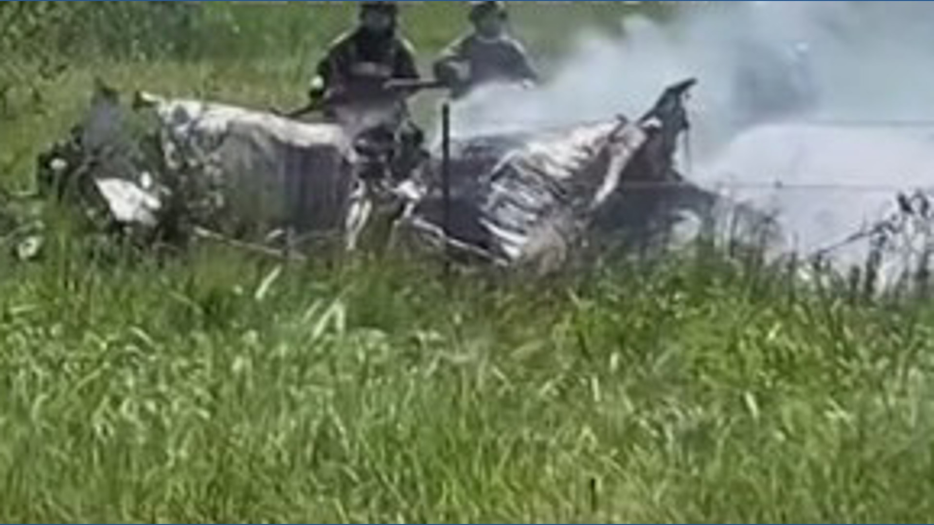 12 killed after skydiving plane crashes at western Missouri airport