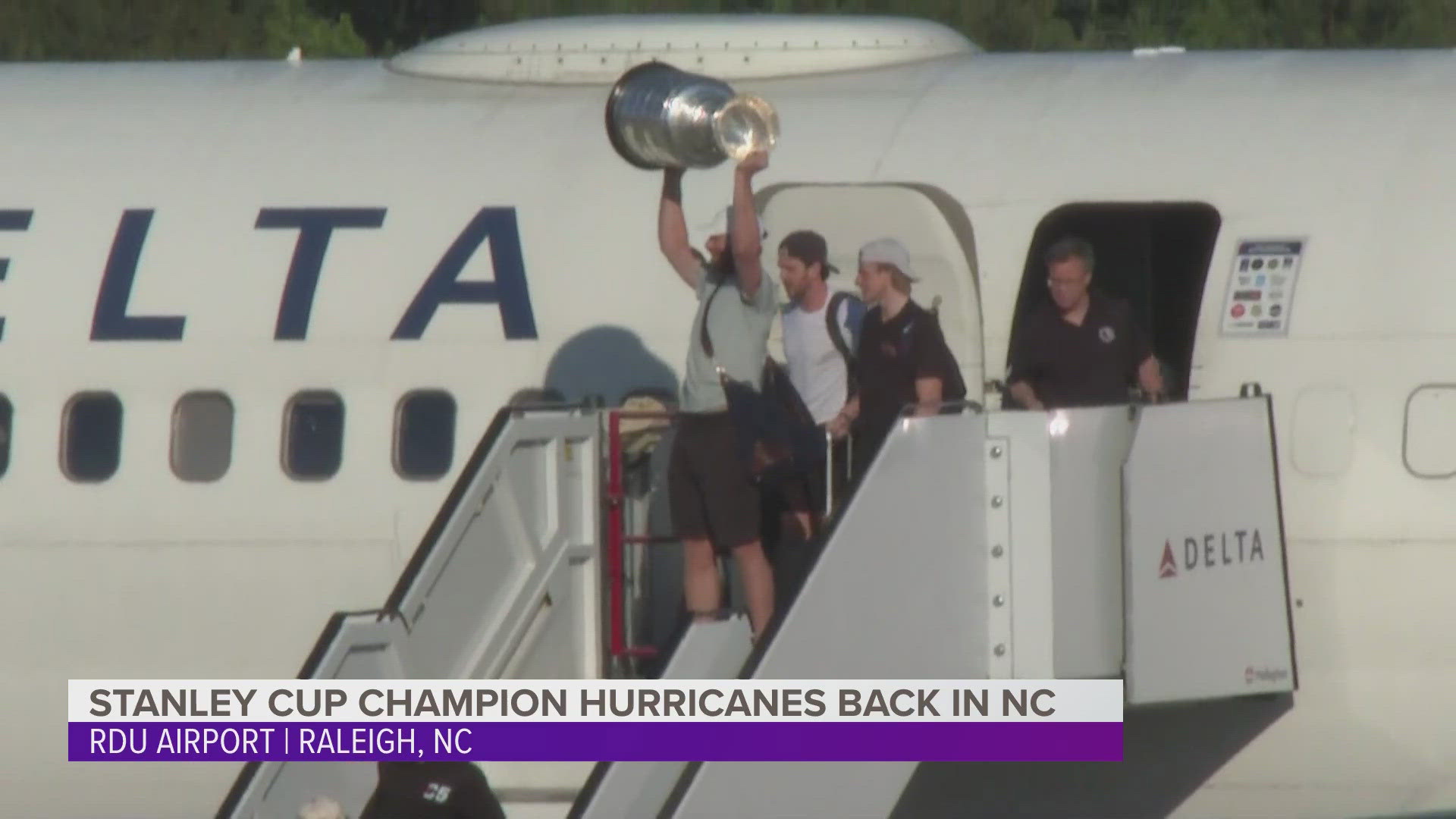 Full | Carolina Hurricanes return to Raleigh after winning 1st Stanley ...
