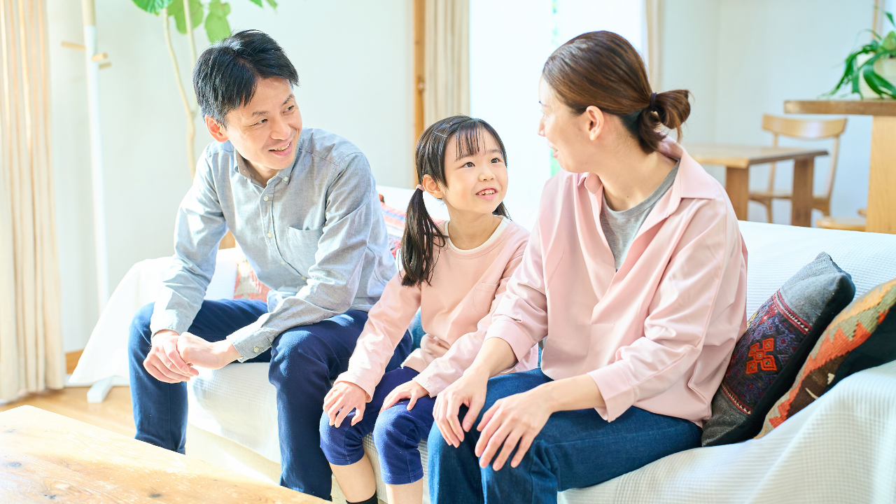 Parenting coach uses these magic words to teach children discipline ...