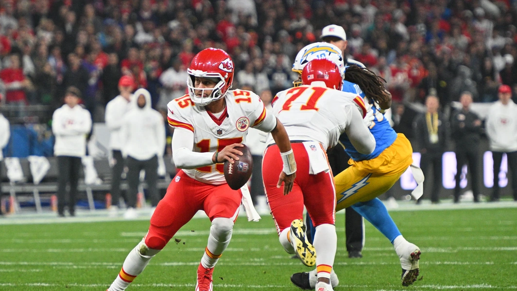 10 quarterbacks leading Chris Simms’ 2026 NFL rankings