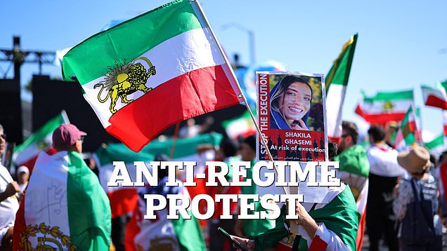 Hundreds of anti-Iran government protestors at World Cup stadium