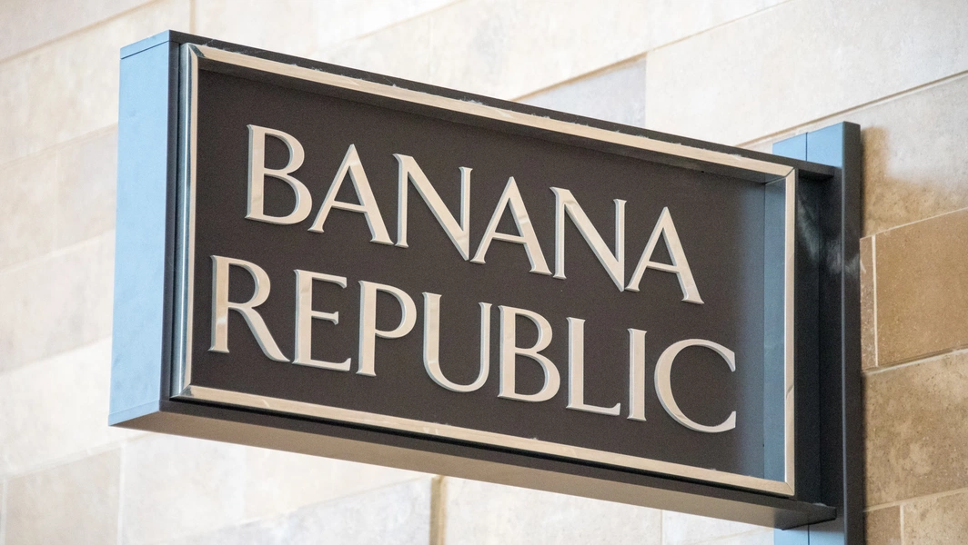 4 clever and quirky store names