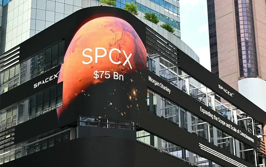 Gina Rinehart’s $1.4B bet boosts SpaceX post-IPO rally