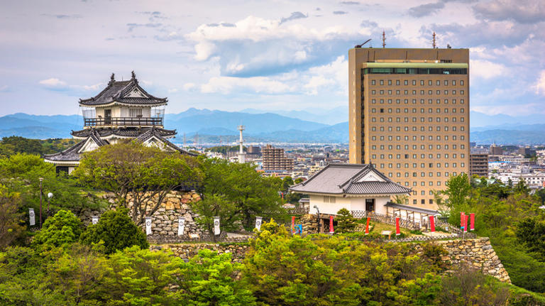 Situated between Tokyo and Osaka is a beautiful, beachy, and less ...