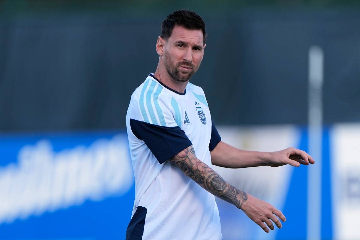 'Competitive animal' Messi set for sixth World Cup