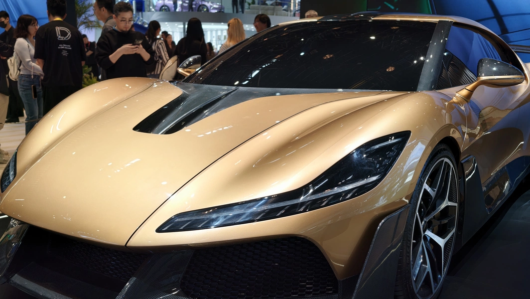 13 striking concept cars that never reached production