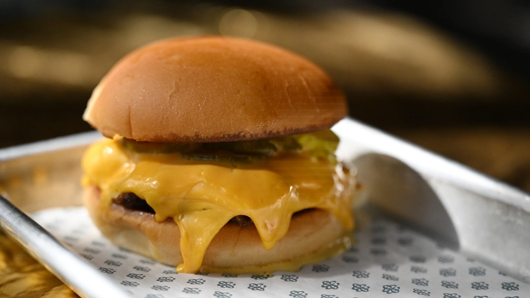 6 unique burger joints across the United States