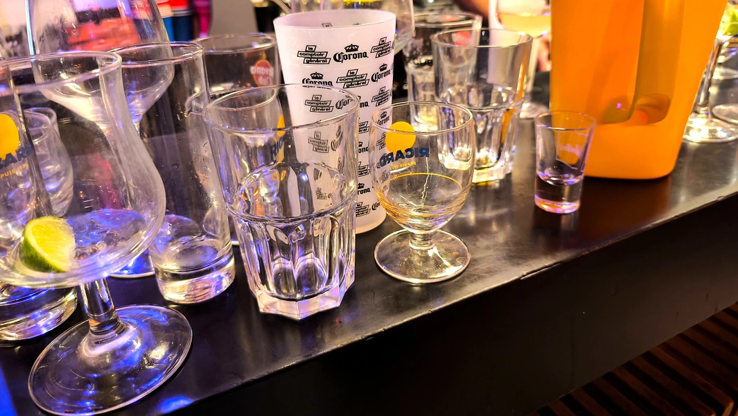 12 warning signs of a low-quality cocktail bar