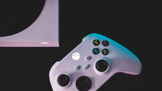 Xbox server down update: Thousands complain of outage; how to fix issue ...