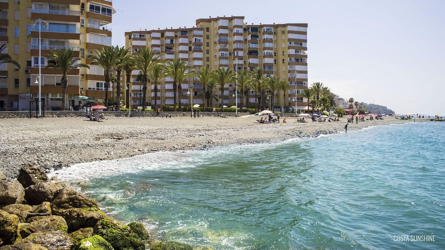 Comprar casa junto al mar en la Costa del Sol: dónde es más barato y ...
