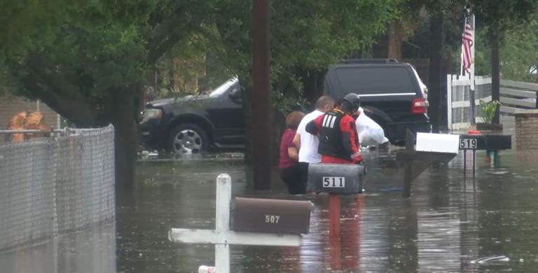 'This is already the fifth time': Weslaco family flooded again as ...