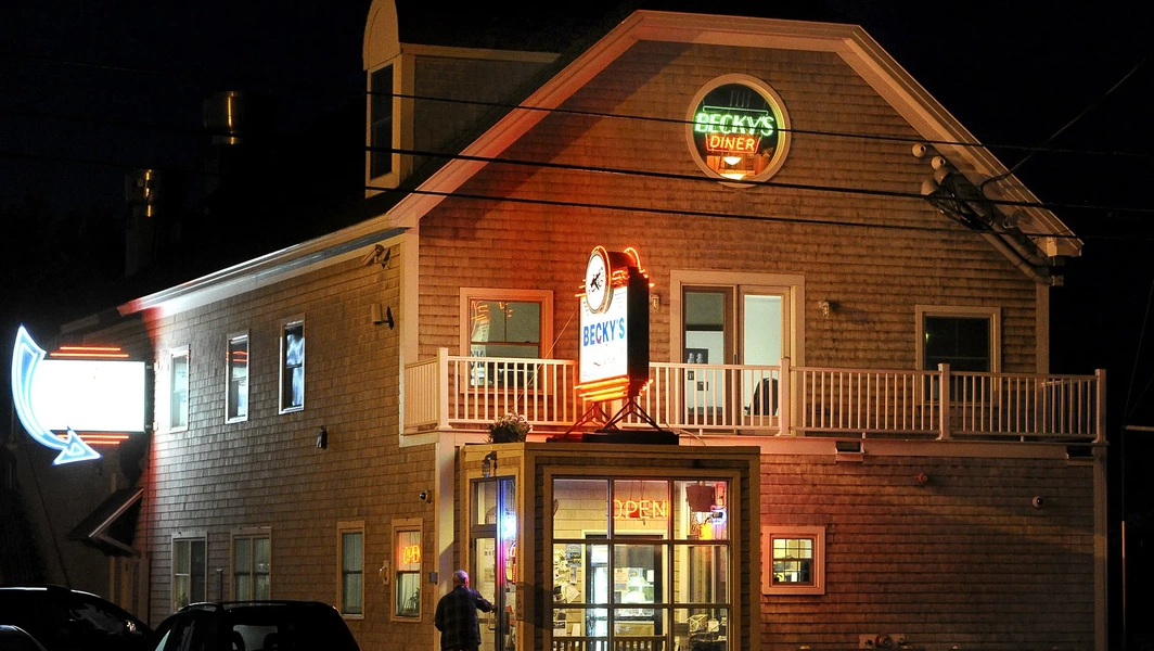9 iconic breakfast destinations across the United States