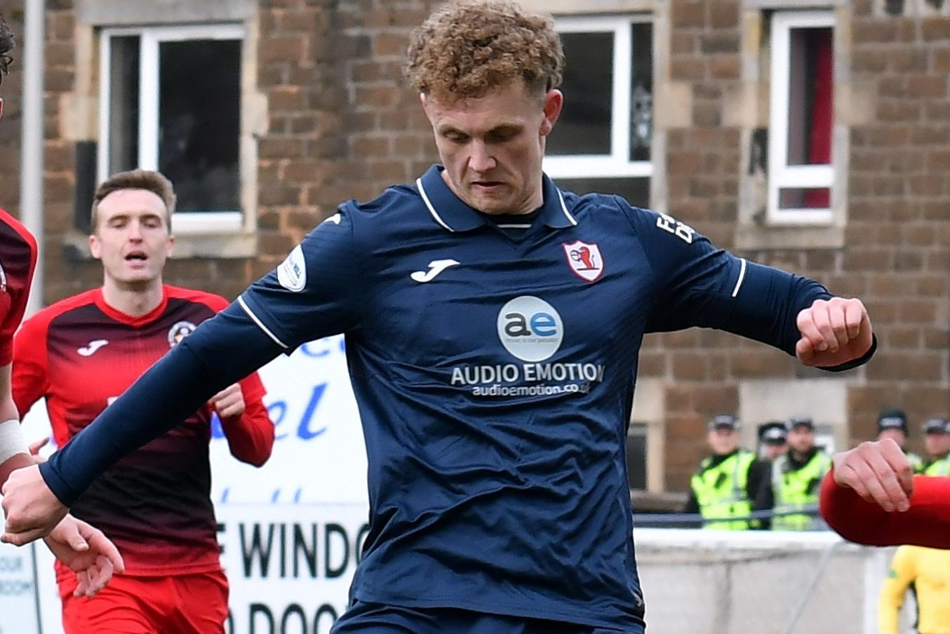Borders footballer Jack Hamilton signs up with Queen’s Park