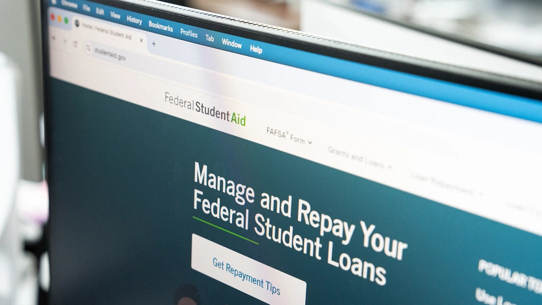 Graduate loan caps and Grad PLUS phaseout take effect July 1