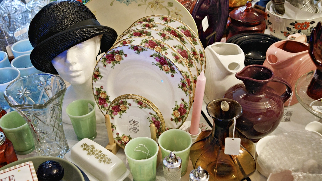 5 Missouri flea markets packed with unique finds