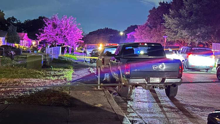 BCSO: Man shot in chest while possibly defending himself, 4 teens detained