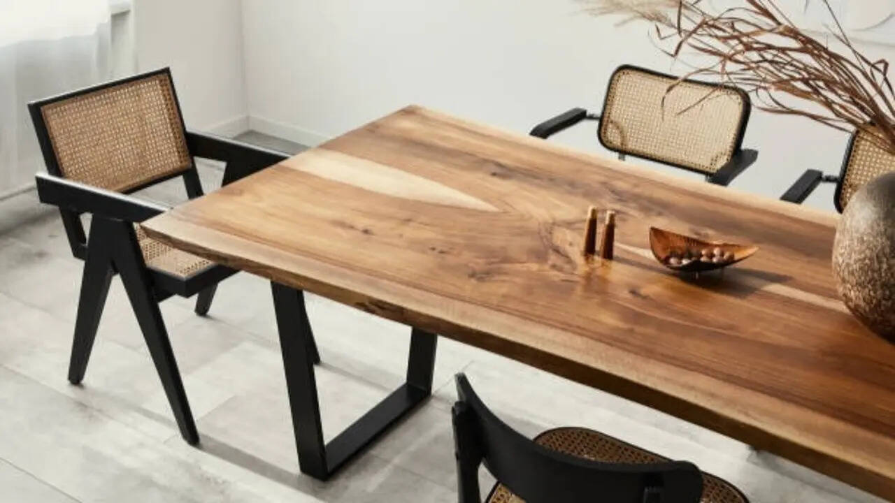 Marble vs solid wood dining table: 7 differences every homeowner should ...