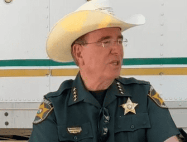Experimental plane tears apart mid-air, crashing into Polk County ...