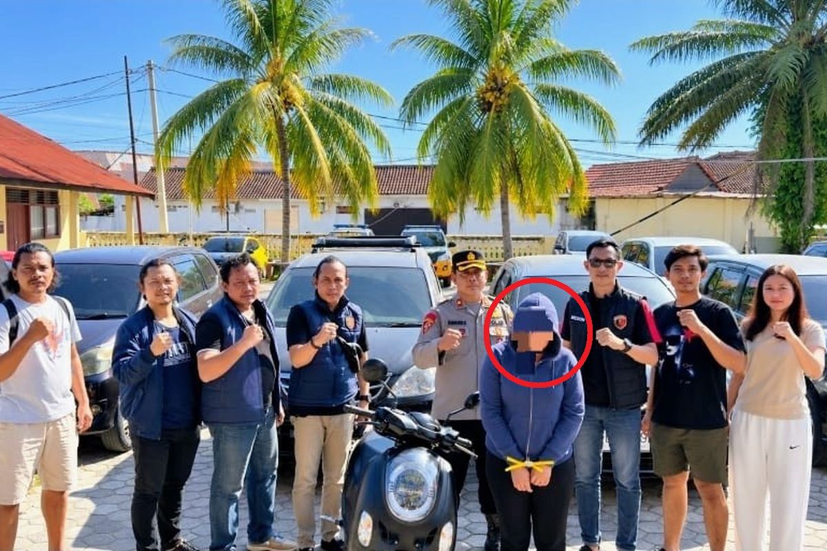 Ibu muda 27 tahun diborgol polisi, kecewakan 11 pemilik Calya, Avanza ...
