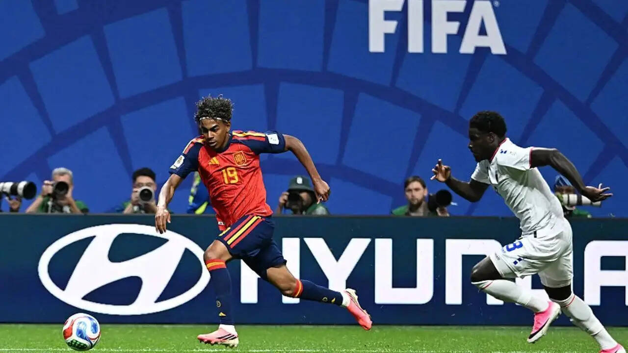 Spain had 75% possession and still couldn't score against Cape Verde ...